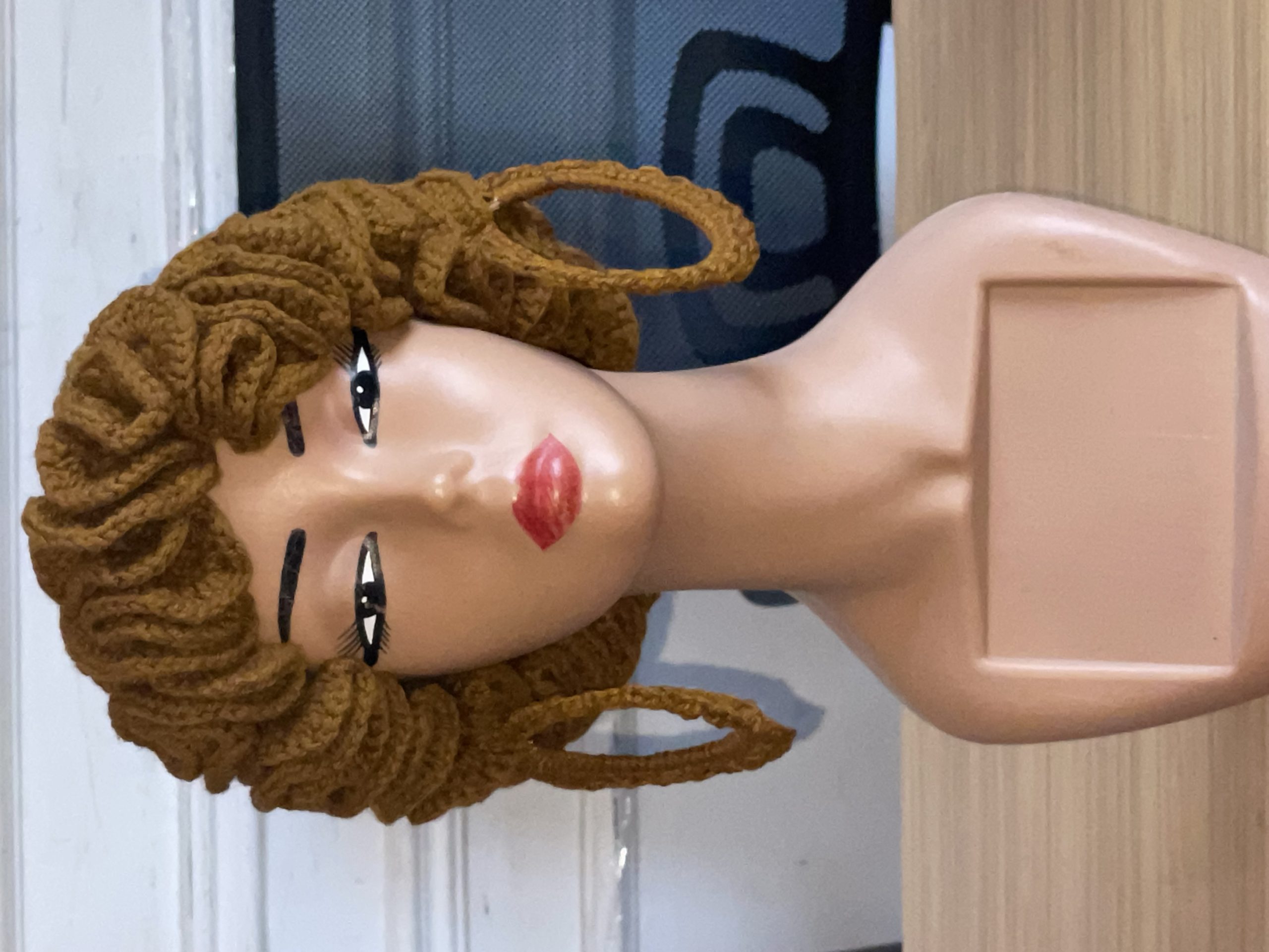 Crochet Ruffle Hat (+Free Crochet Earring ) – Somtico Fashion Hub
